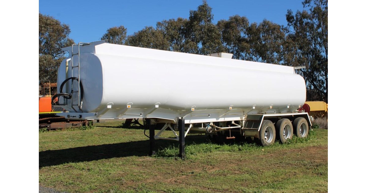 2019 STONESTAR SEMI BD-RT WATER TANKER for sale