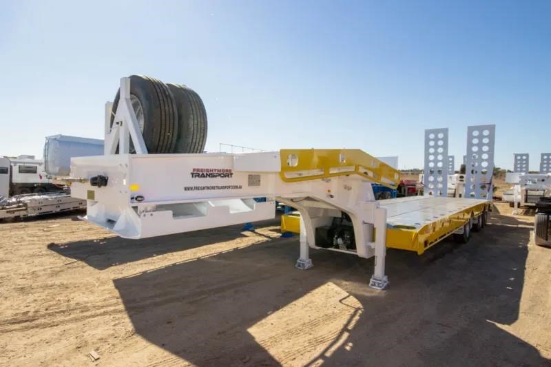 FREIGHTMORE TRANSPORT 2026 TRI AXLE LOW LOADER, ALSO AVAILABLE IN ...