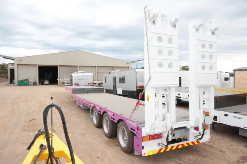 FREIGHTMORE TRANSPORT 2025 45 FT DROP DECK STD, WITH PULL OUT ...