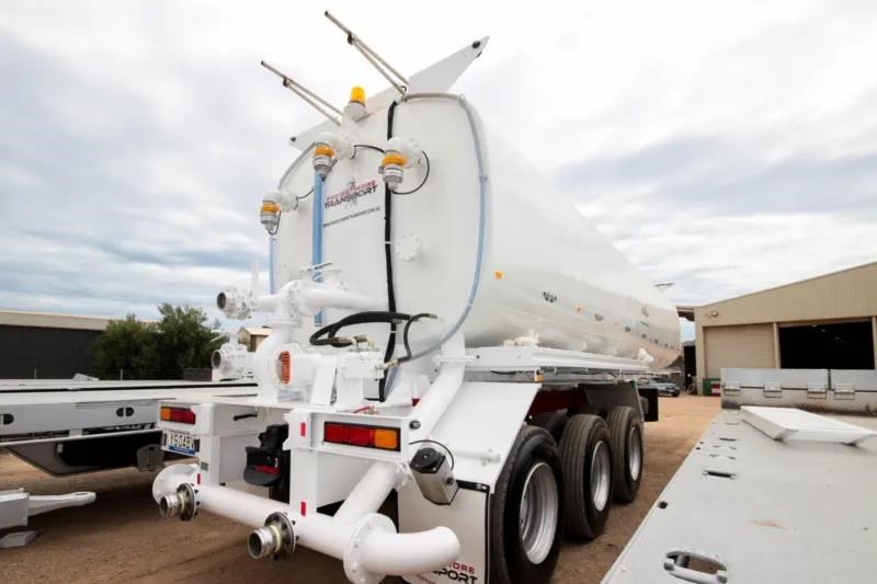 FREIGHTMORE TRANSPORT 2025 FREIGHTMORE TRANSPORT WATER TANKER IN ...