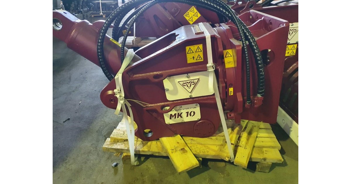 HYDRARAM MK10 Multi Crusher for hire