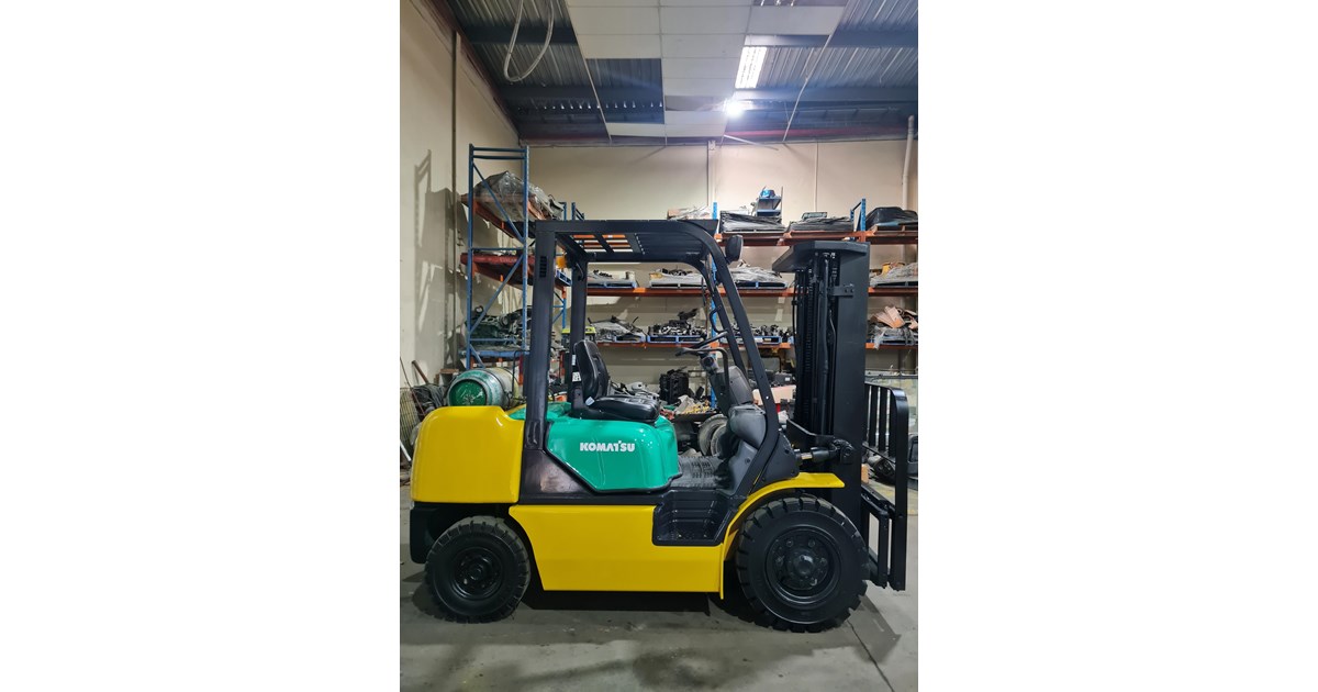 KOMATSU FG25T-12 for sale