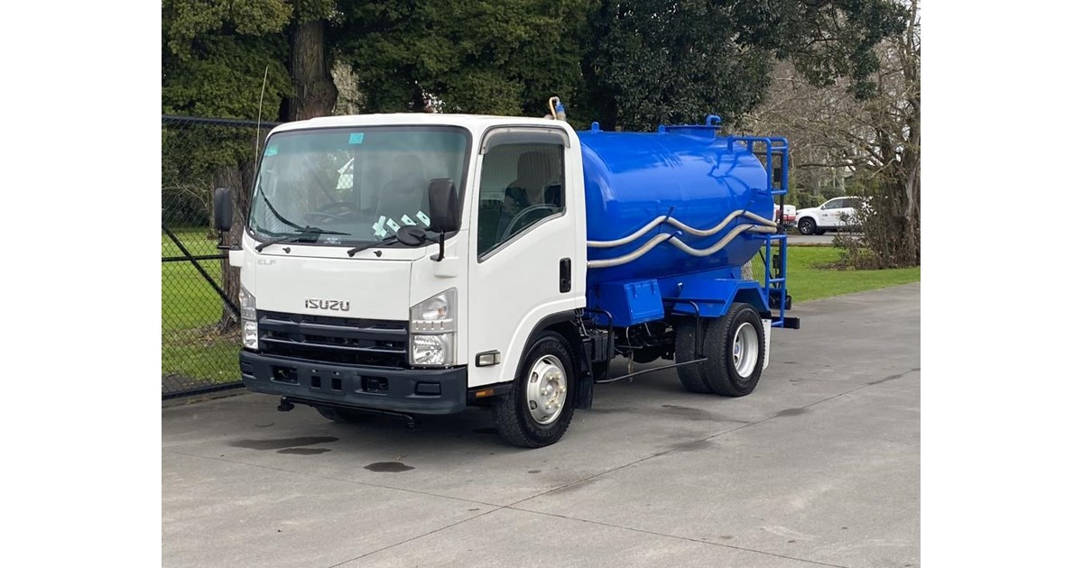 2014 ISUZU NPR85 for sale