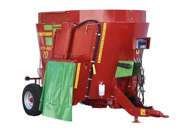 STRAUTMANN VERTI-MIX 70 FEED MIXING WAGON for sale