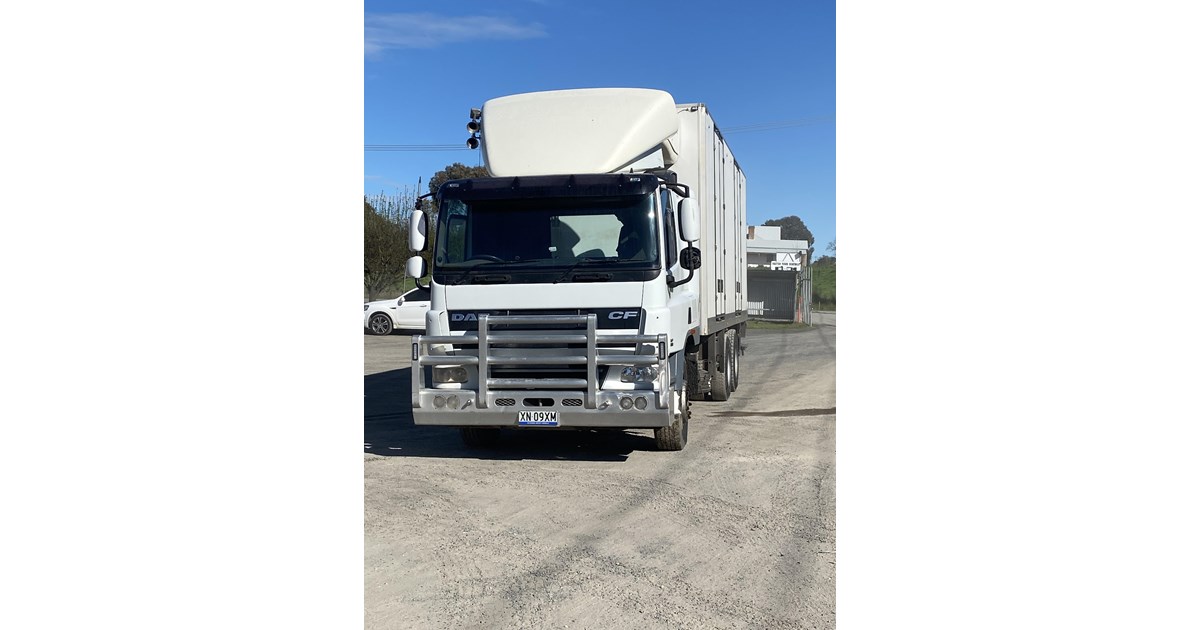 2017 DAF CF75 CF75360 for sale