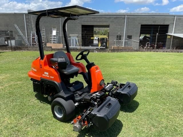 JACOBSEN E322 for sale