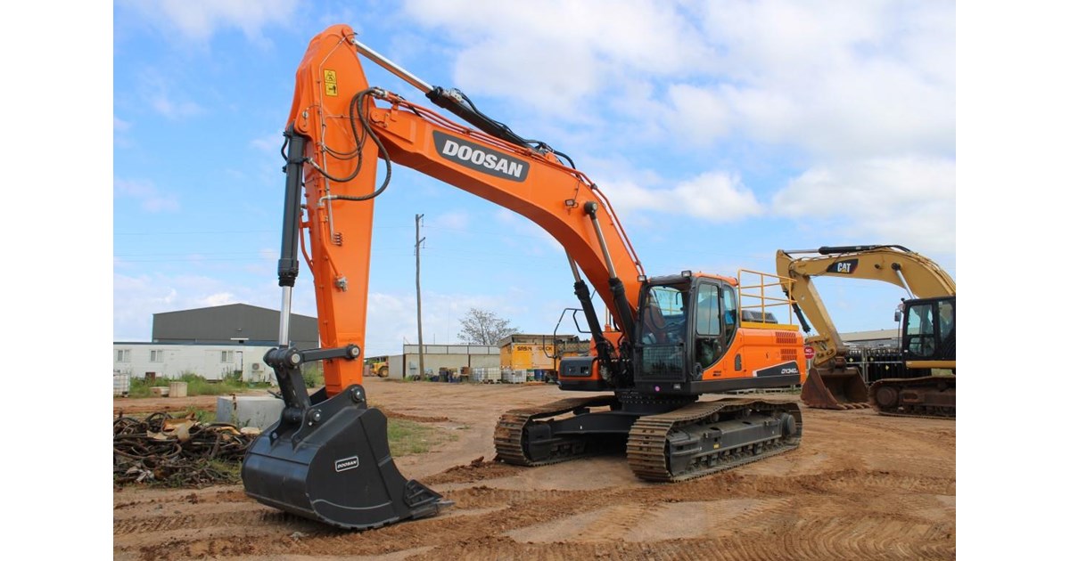 2021 DOOSAN DX340LC for sale