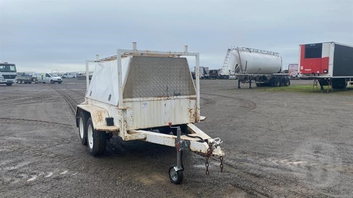 2011 MAJOR TRAILERS TRADIES TRAILER for sale