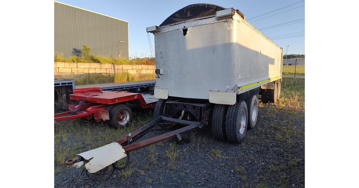 1999 HAMELEX WHITE QUAD DOG TIPPER TRAILER for sale