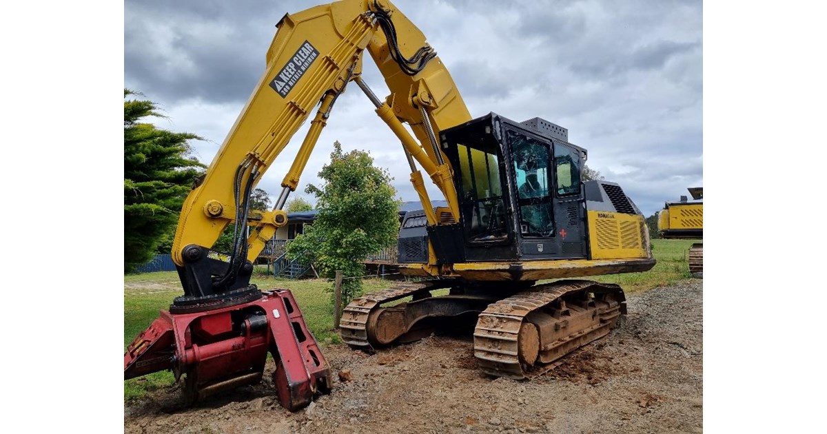 2015 KOMATSU PC300-8 for sale