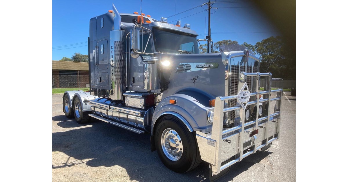 2016 KENWORTH T909 for sale