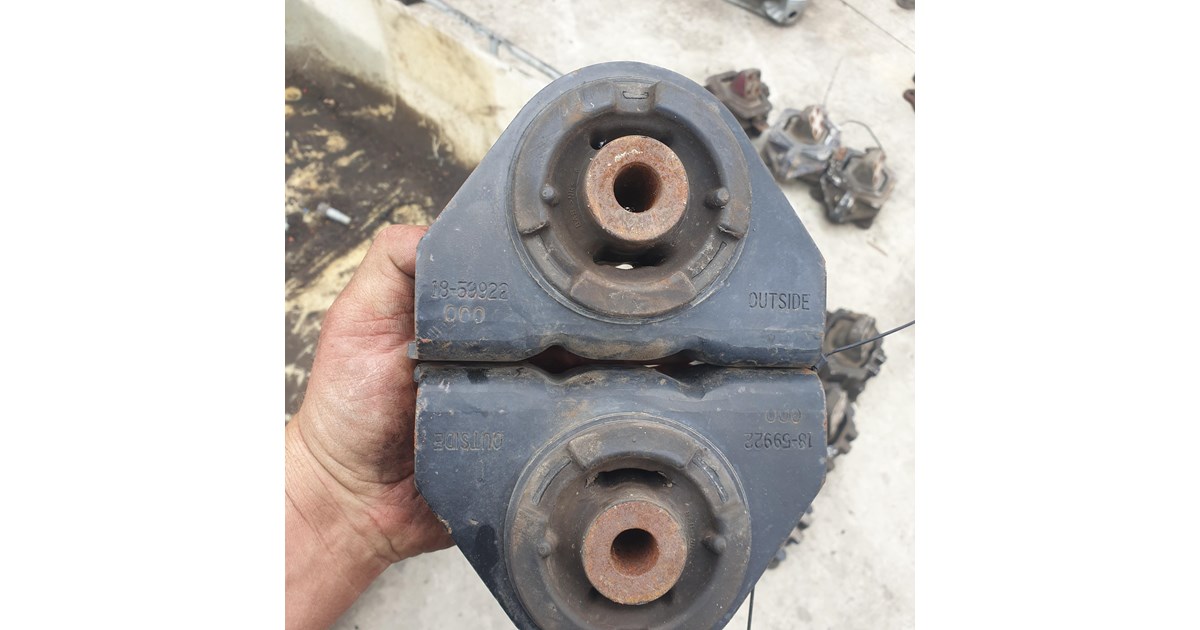 FREIGHTLINER FREIGHTLINER ENGINE MOUNTS 18-59922000 FREIGHTLINER 18 ...