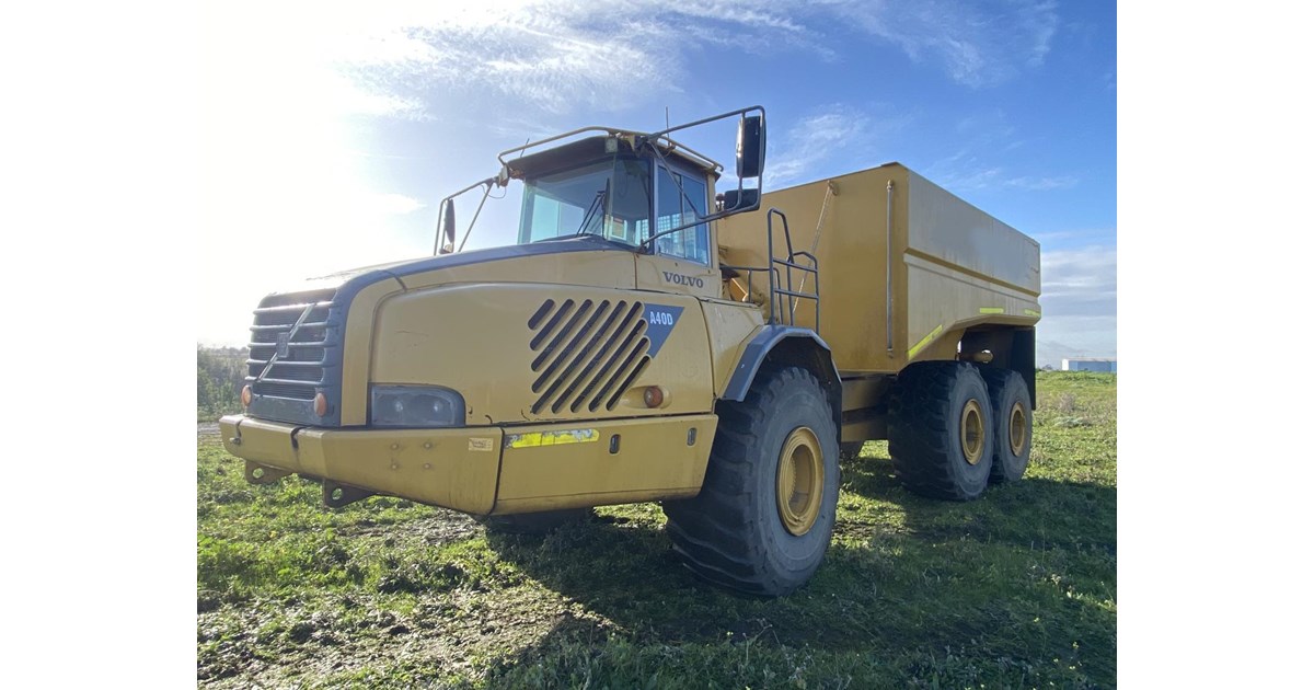 2000 VOLVO A40D for sale