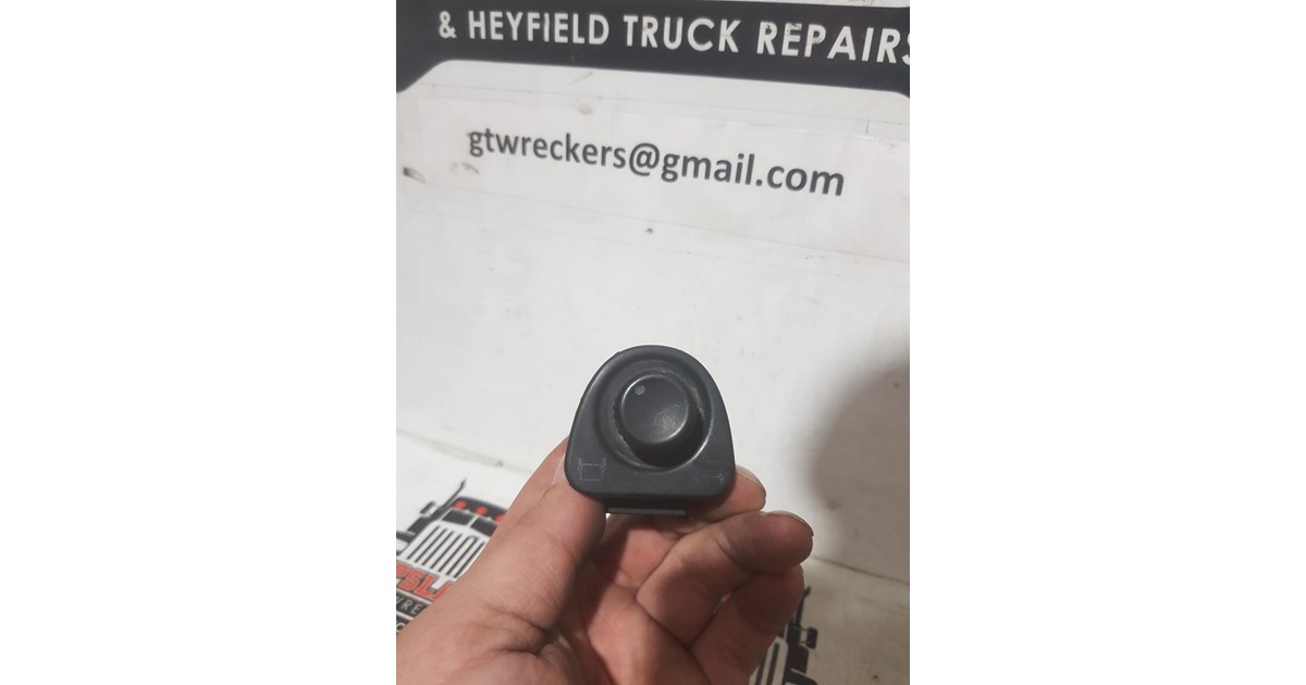 SCANIA SCANIA SWITCH ELECTRIC OPERATED REAR-VIEW MIRROR (BOTH SIDES ...