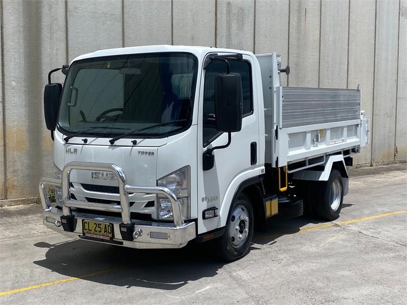2017 ISUZU NLR55-150 for sale