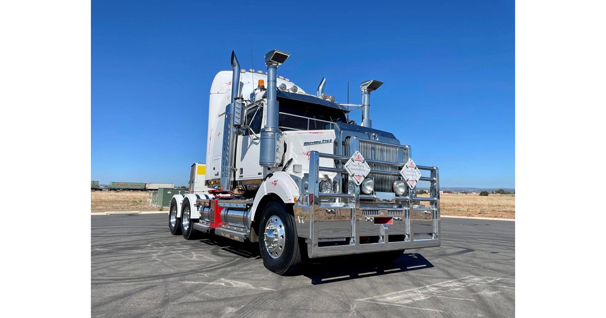 2017 WESTERN STAR 4800 FX STRATOSPHERE 4800 for sale