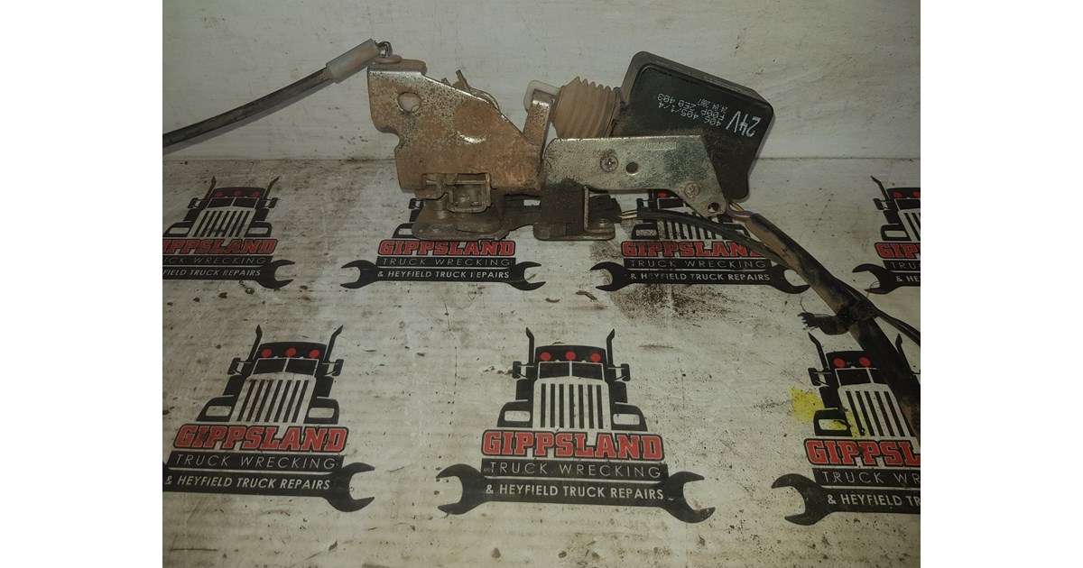 VOLVO DOOR LOCK WITH CENTRAL LOCKING ACTUATOR VOLVO VOLVO for sale ...