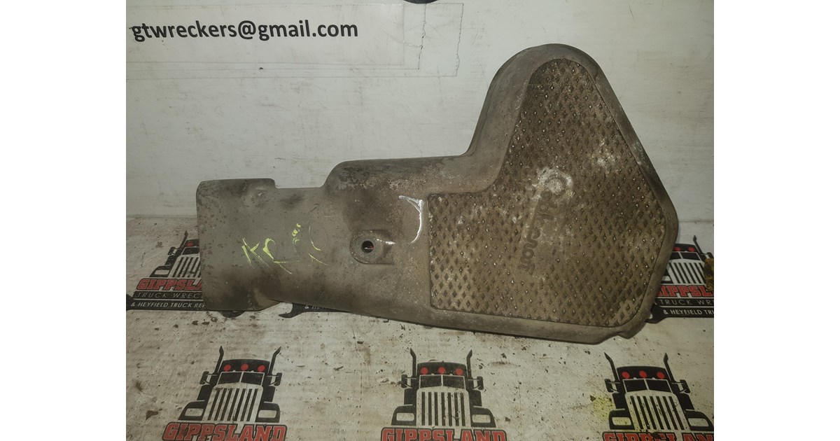 FREIGHTLINER COVER FOR GEAR SHIFT MANUAL 190156003 FREIGHTLINER ...