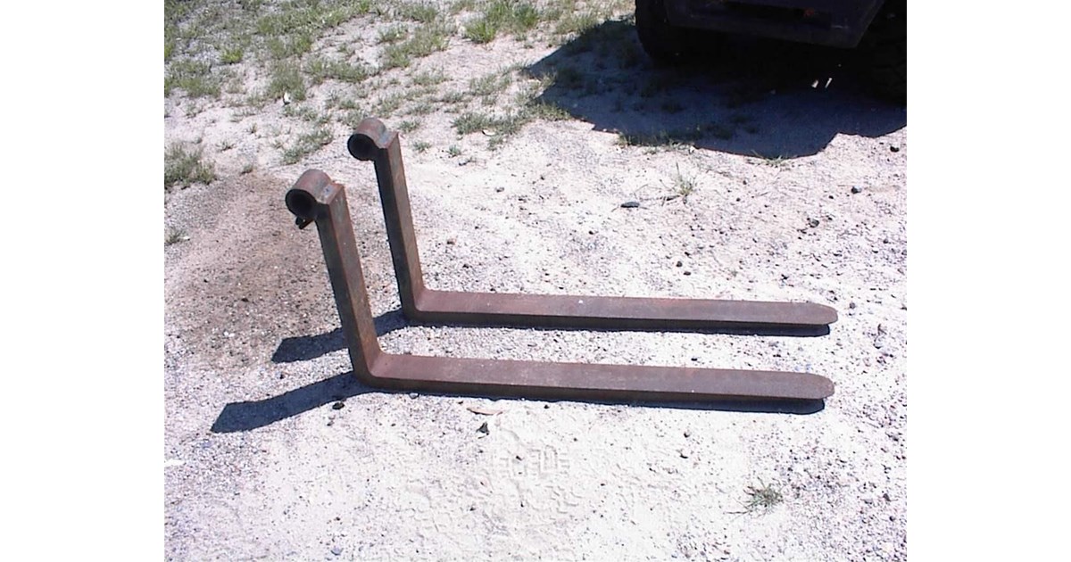 CUSTOM BUILT PIN TYPE FORKS SUIT TELEHANDLER for sale