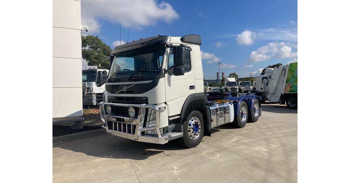 2015 VOLVO FM500 for sale