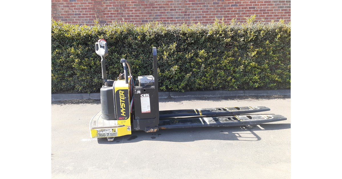 2017 HYSTER B80ZHD for sale