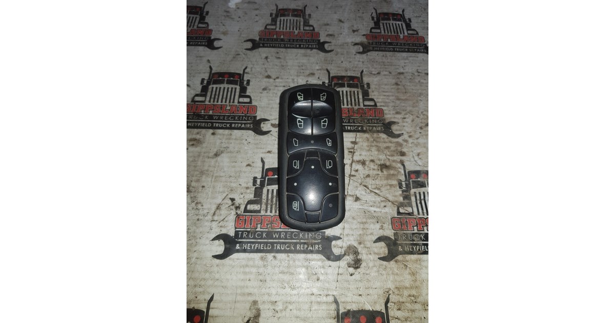 MERCEDES BENZ ACTROS ELECTRIC WINDOW SWITCH 9438200097 MERCEDES BENZ ...