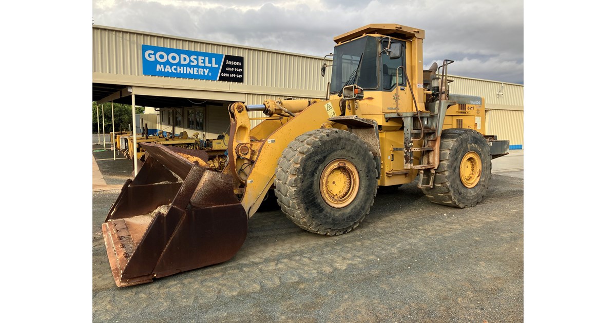 KOMATSU WA500-3 for sale