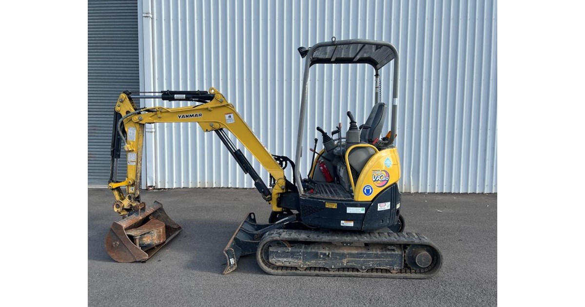 2011 YANMAR VIO20-3 for sale