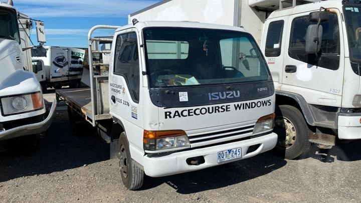 2002 ISUZU NPR 250 Medium for sale