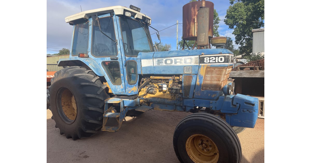 FORD 8210 for sale