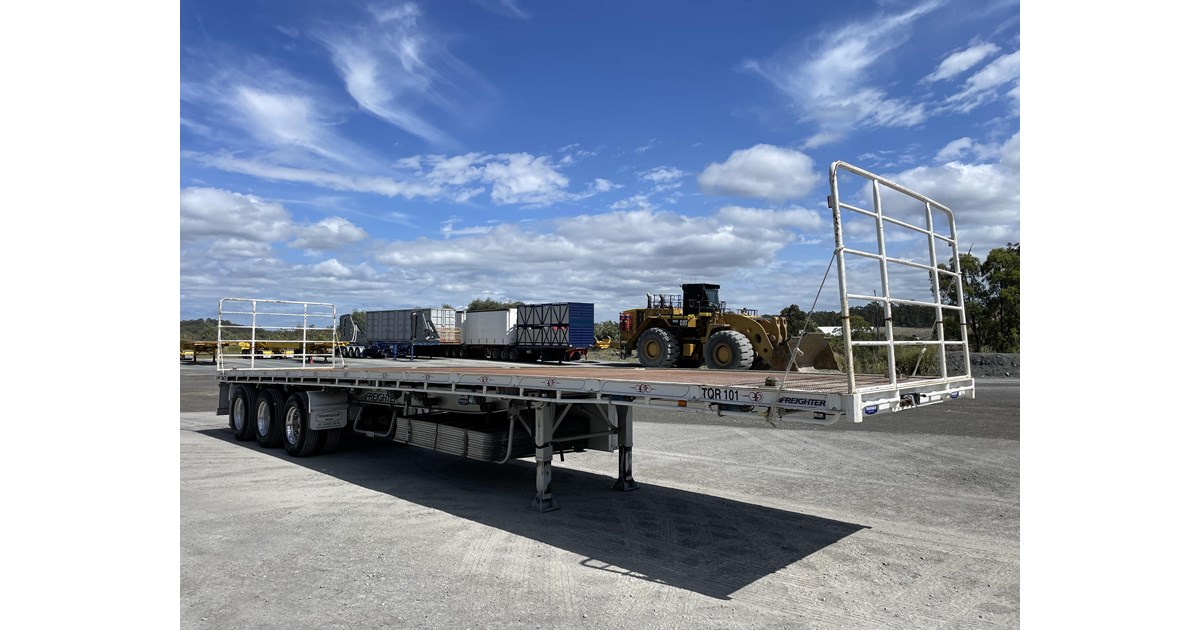 2018 MAXITRANS 45FT FLAT TOP SEMI TRAILER for sale