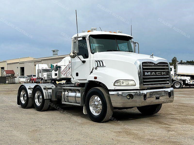 2010 MACK GRANITE DAY CAB 6X4 PRIME MOVER for sale
