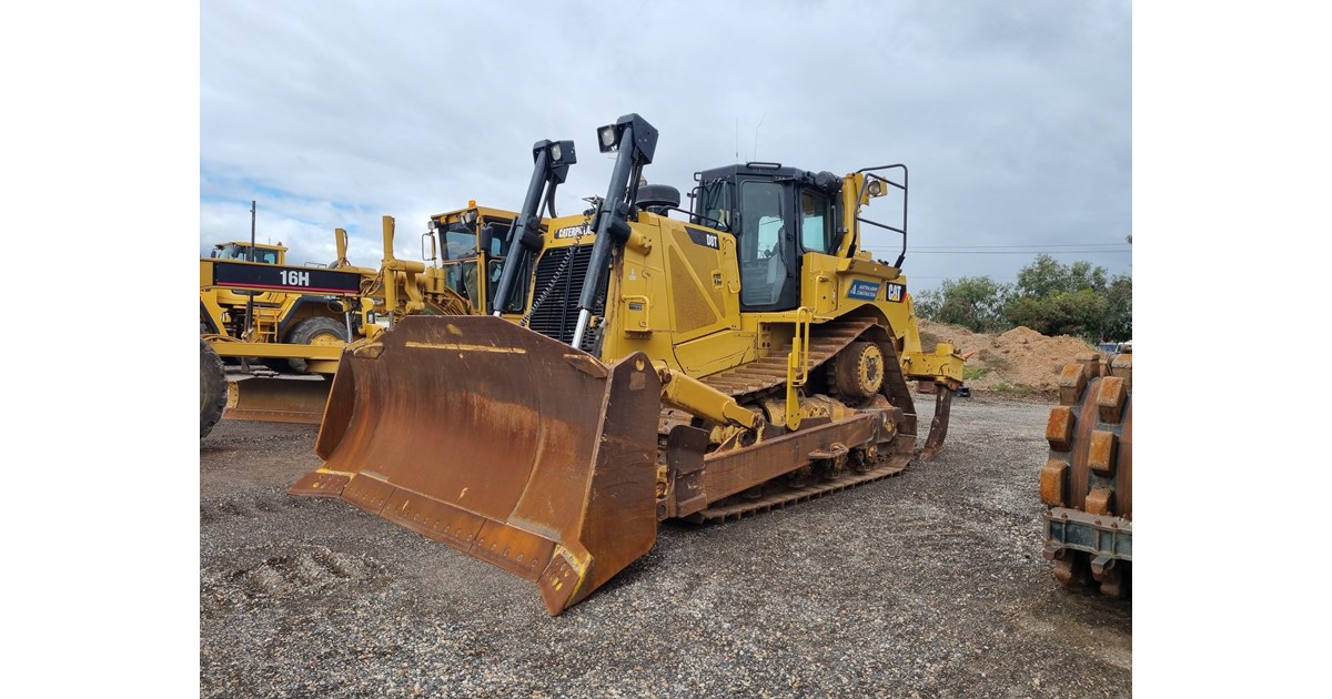 2014 CATERPILLAR D8T for sale (refcode TA1175785)