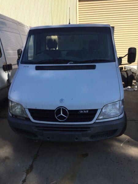 MERCEDES-BENZ SPRINTER NOW WRECKING for sale (refcode TA1175963)