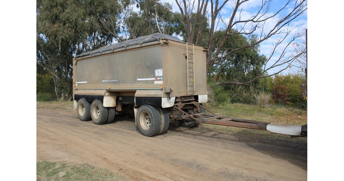 2006 SLOANEBUILT THREE AXLE DOG for sale (refcode TA1176522)