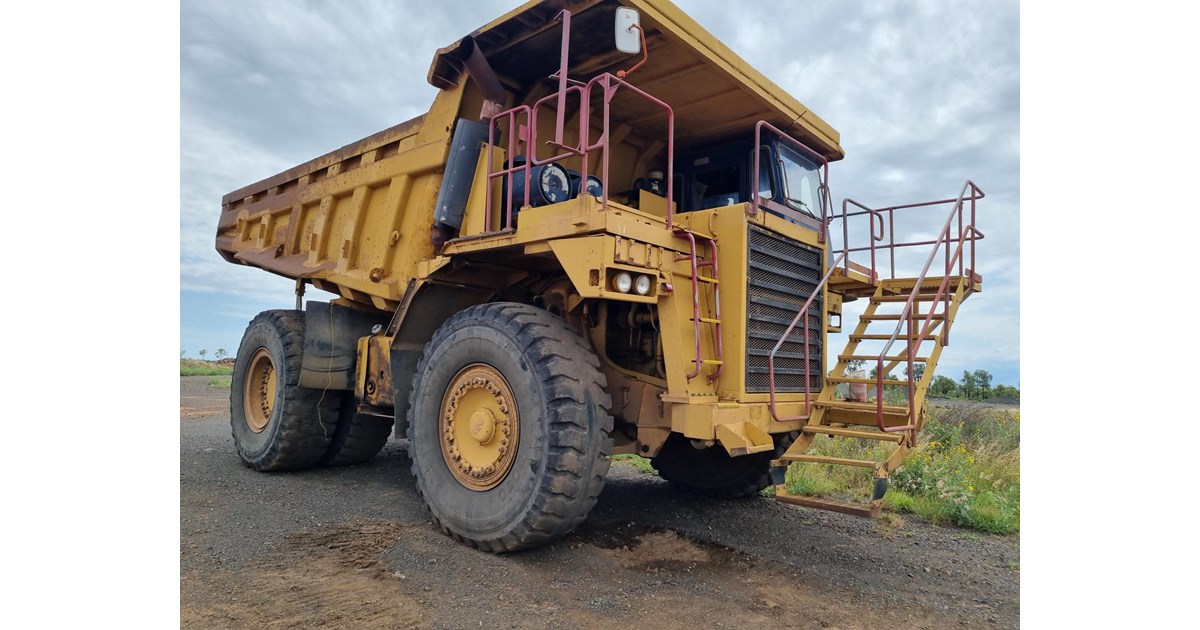 KOMATSU HD465-3 for sale