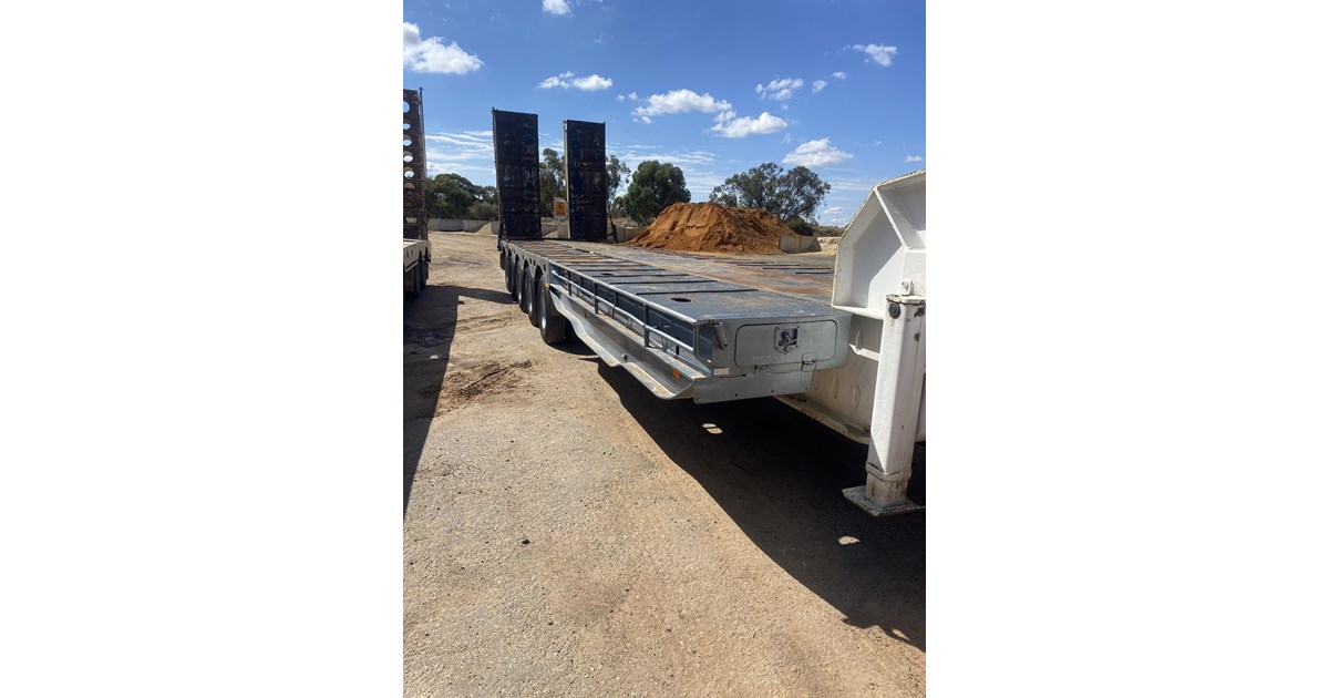 2009 TITAN 5 AXLE FLOAT for sale