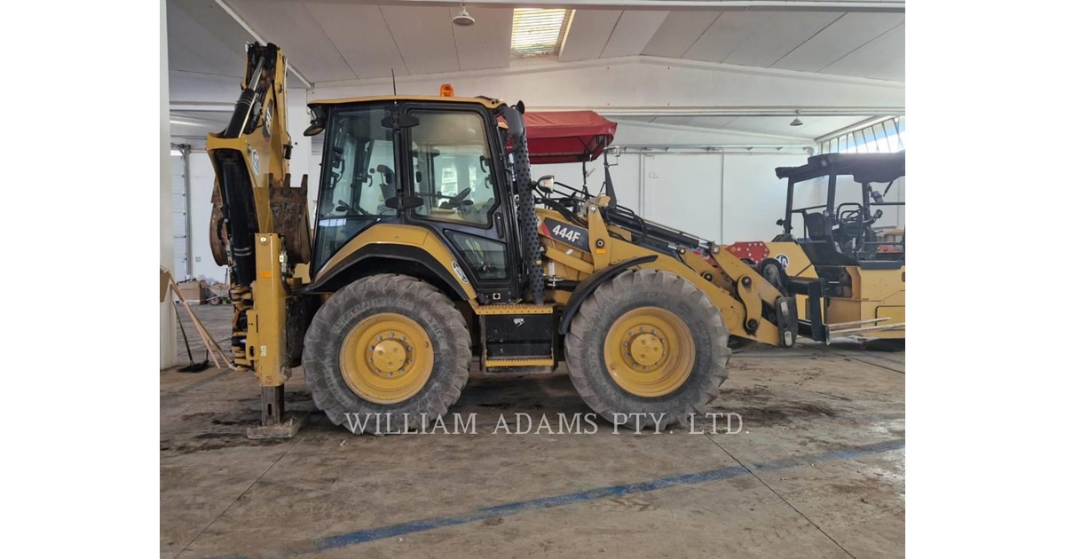 2017 CATERPILLAR 444F2 for sale