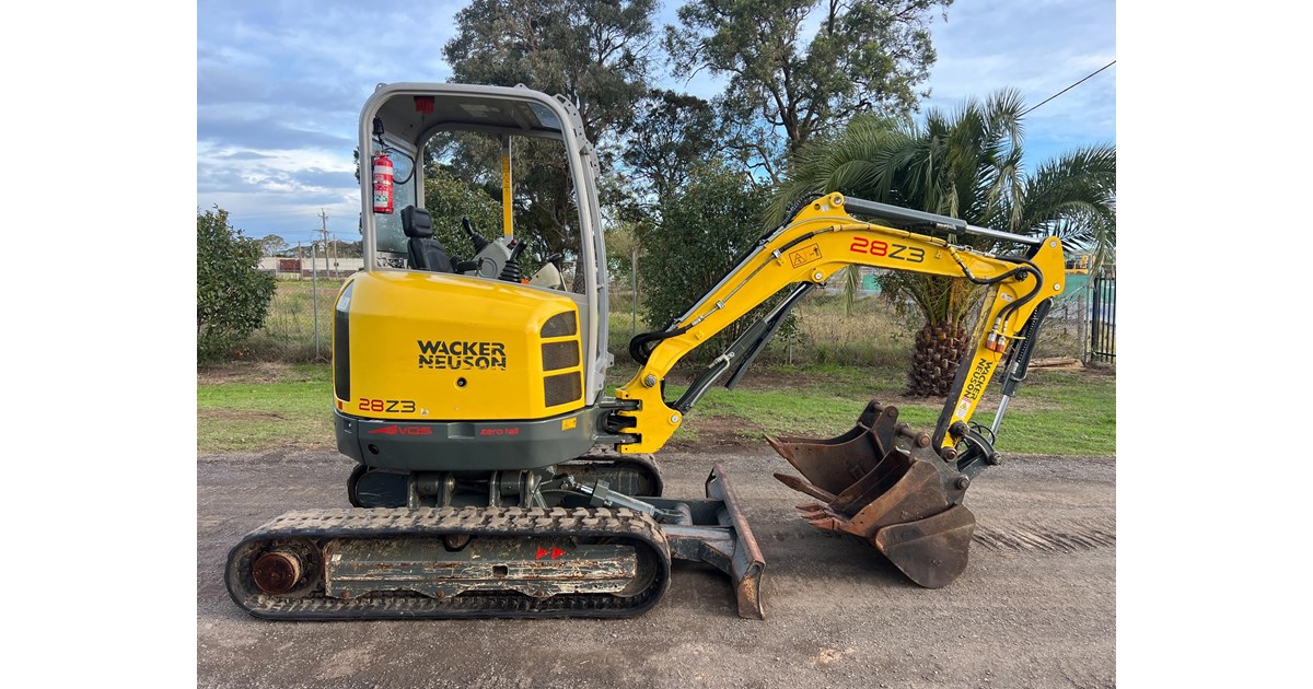 2011 WACKER NEUSON 28Z3 for sale