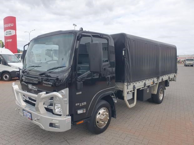 2018 ISUZU NPR 45/55-155 LTD EDITION BLACK TRADEPACK for sale