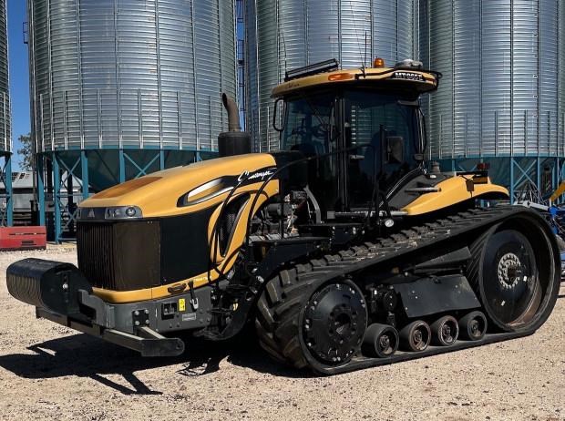 CHALLENGER MT865E for sale