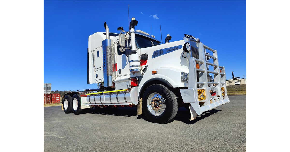 2013 KENWORTH T909 for sale