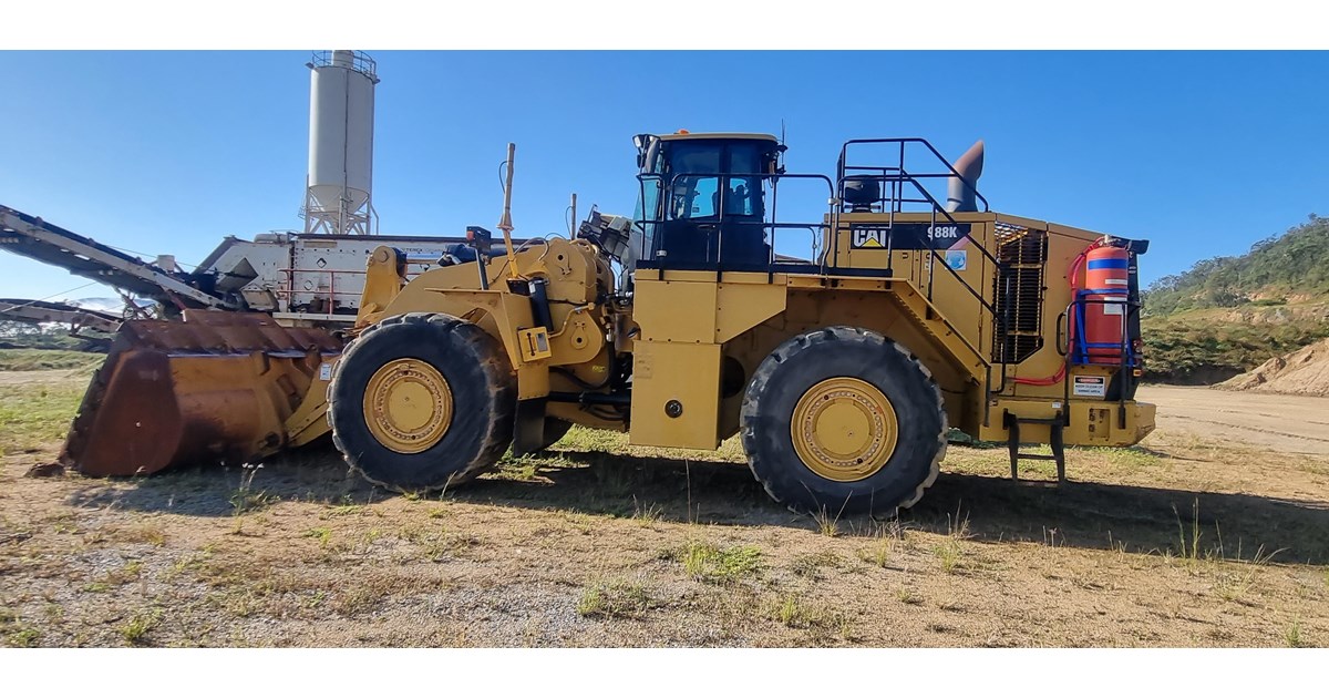 2017 CATERPILLAR 988K for sale