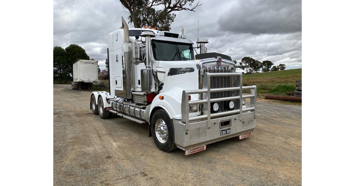 2015 KENWORTH T909 for sale