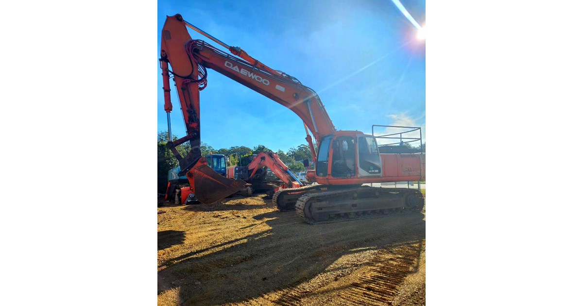 DAEWOO S330LC-V for sale (refcode TA1180220)