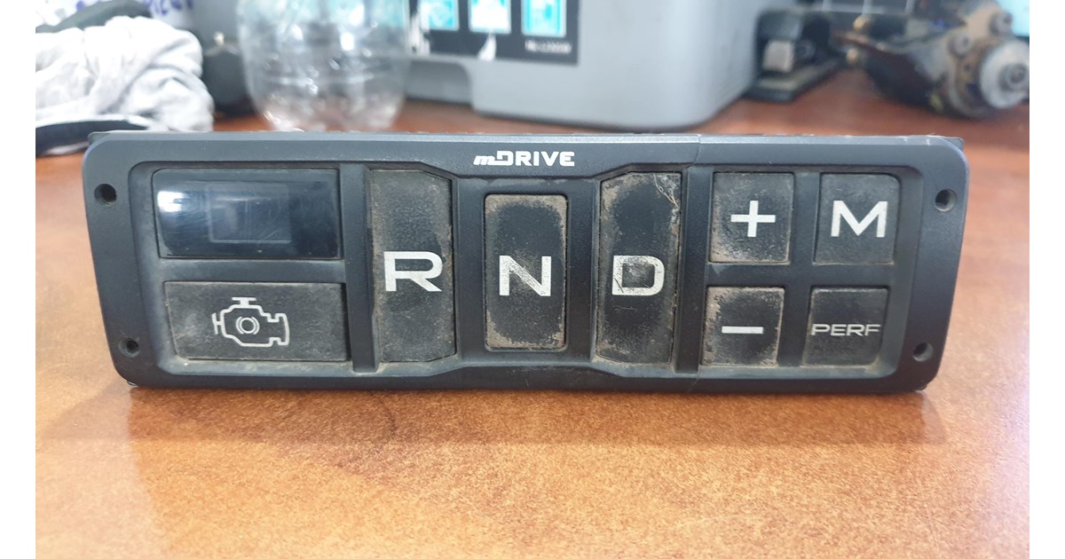 MACK M DRIVE TRANSMISSION ELECTRIC SHIFT PAD SELECTOR 21733038 MACK ...