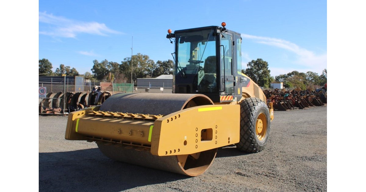 2012 CATERPILLAR CS76 for sale