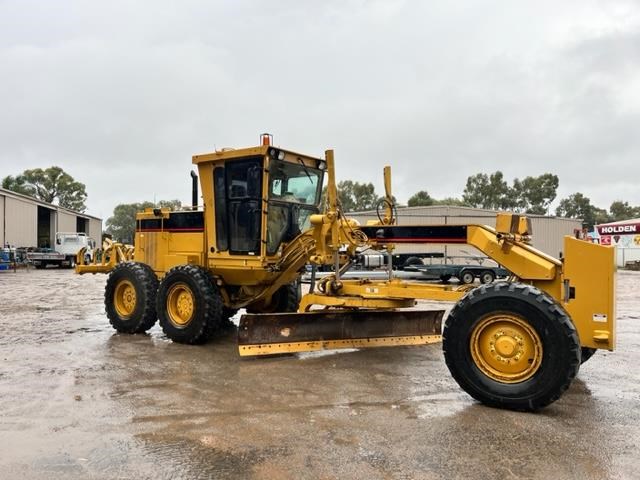 2002 CATERPILLAR 120H for sale