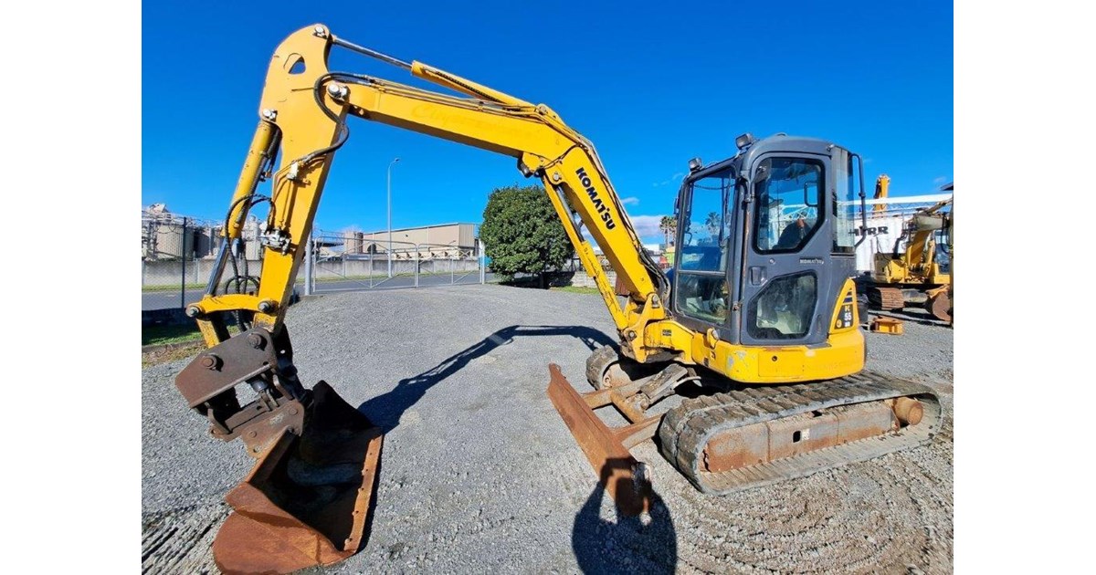 2015 KOMATSU PC55MR-3 for sale
