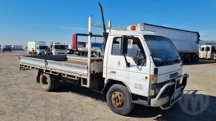 2000 MAZDA T4000 for sale